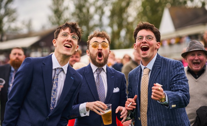 Tickets and Packages for a day at the races in Perthshire