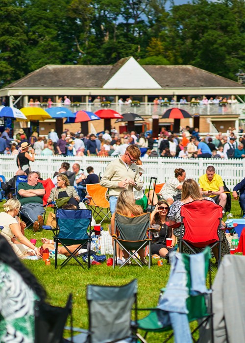 Tickets and Packages for a day at the races in Perthshire